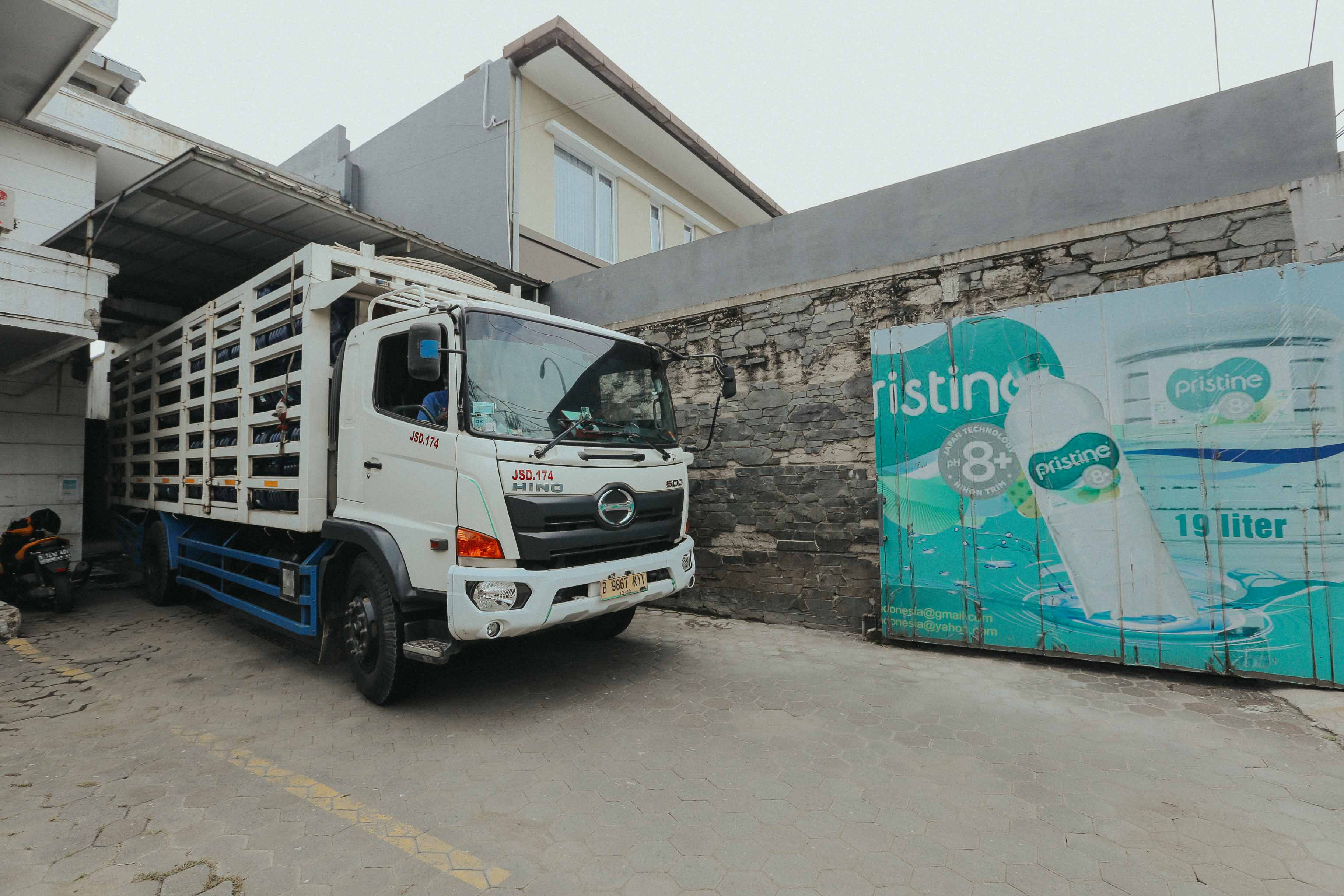 Aras Group - Perusahaan Distribusi Produk Indonesia